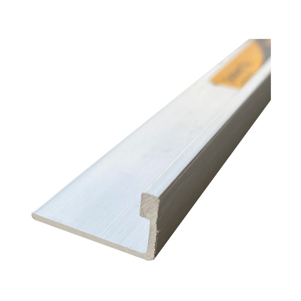 Punched Tile Angle 3 Metres - Roberts
